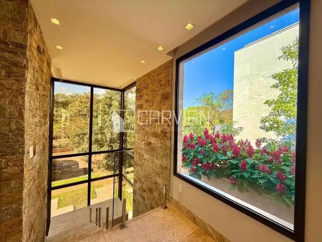 Casa / Sobrado para Venda em Ribeirão Preto/SP Alphaville 4 Quartos