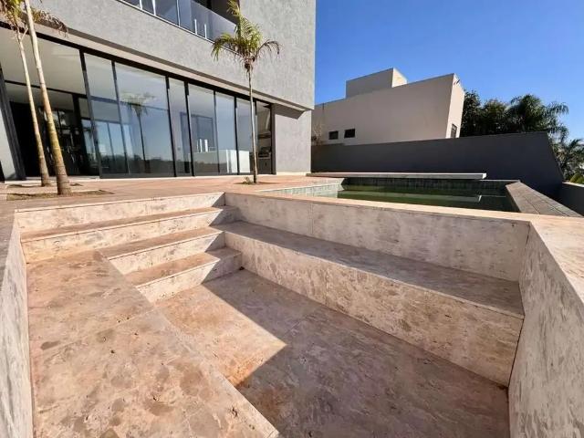 Casa / Sobrado para Venda em Ribeirão Preto/SP Alphaville 4 Quartos