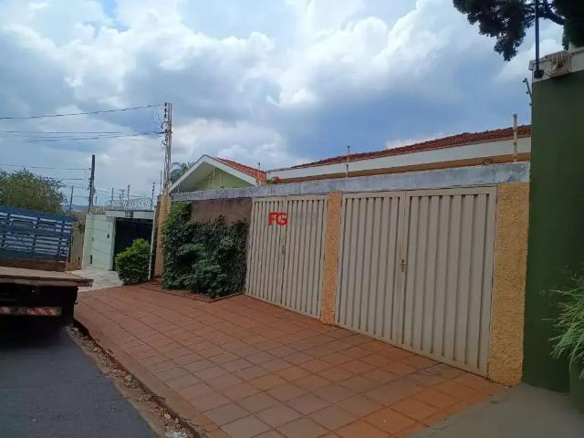 Casa / Sobrado para Venda em Ribeirão Preto/SP Alto da Boa Vista 4 Quartos