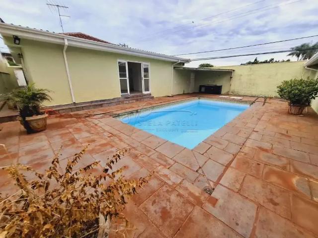 Casa / Sobrado para Venda em Ribeirão Preto/SP Alto da Boa Vista 4 Quartos