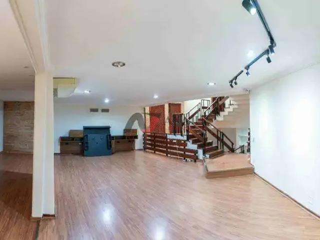 Casa / Sobrado para Venda em Ribeirão Preto/SP Alto da Boa Vista 4 Quartos