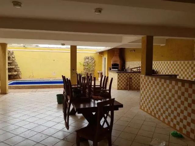Casa / Sobrado para Venda em Ribeirão Preto/SP Alto da Boa Vista 4 Quartos