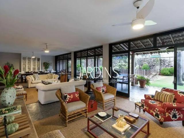 Casa / Sobrado para Venda em Ribeirão Preto/SP Alto da Boa Vista 4 Quartos