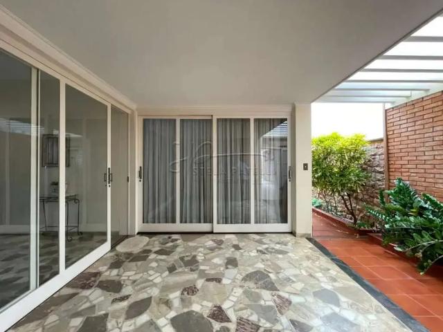Casa / Sobrado para Venda em Ribeirão Preto/SP Alto da Boa Vista 5 Quartos