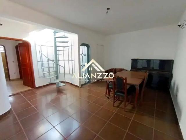 Casa / Sobrado para Venda em Ribeirão Preto/SP Alto da Boa Vista 5 Quartos