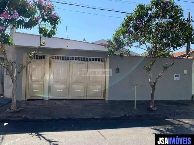 Casa / Sobrado para Venda em Ribeirão Preto/SP Antônio Marincek 3 Quartos