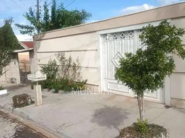 Casa / Sobrado para Venda em Ribeirão Preto/SP Antônio Marincek 2 Quartos