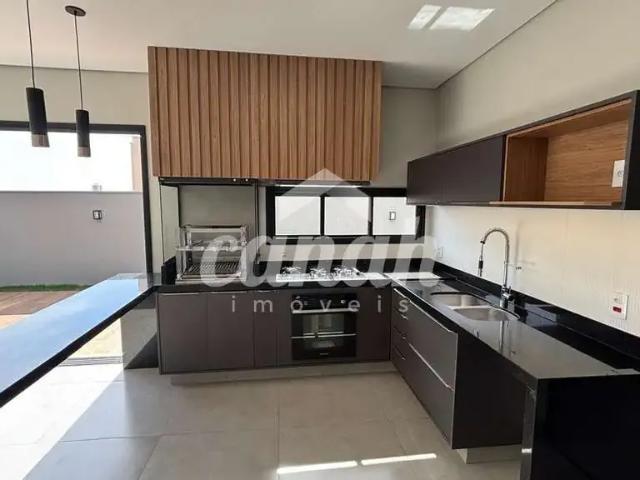 Casa / Sobrado para Venda em Ribeirão Preto/SP Bonfim Paulista 3 Quartos