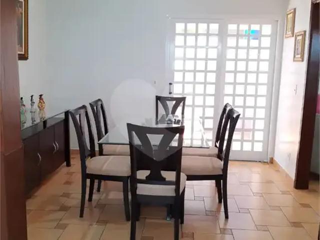 Casa / Sobrado para Venda em Ribeirão Preto/SP Bonfim Paulista 3 Quartos