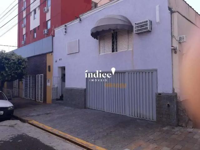 Casa / Sobrado para Venda em Ribeirão Preto/SP Centro 4 Quartos