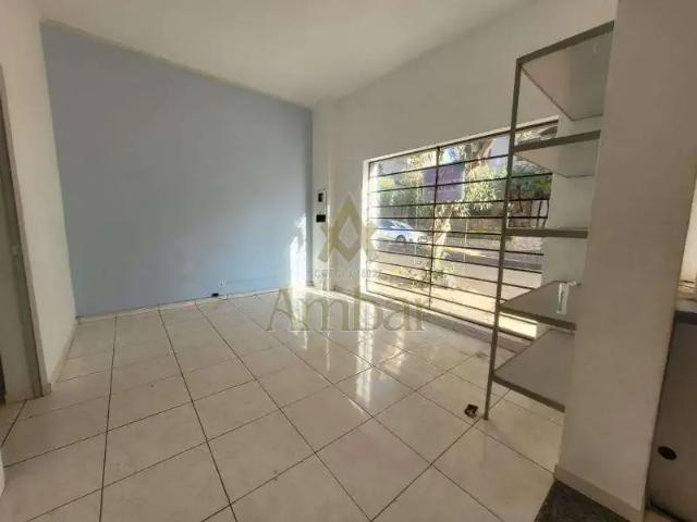 Casa / Sobrado para Venda em Ribeirão Preto/SP Centro 4 Quartos