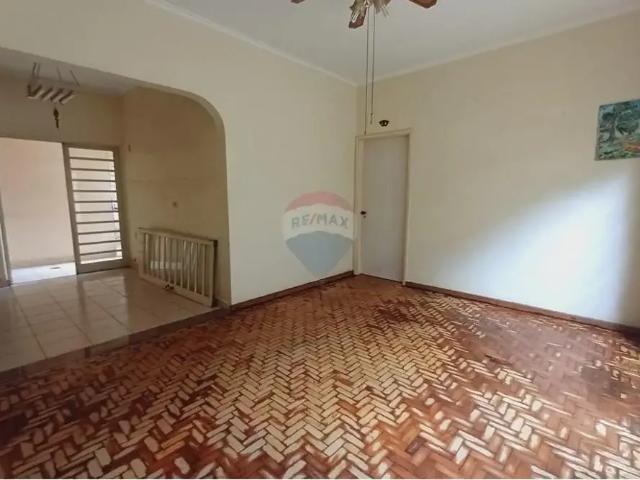 Casa / Sobrado para Venda em Ribeirão Preto/SP Centro 5 Quartos