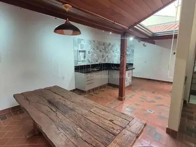 Casa / Sobrado para Venda em Ribeirão Preto/SP Centro 2 Quartos