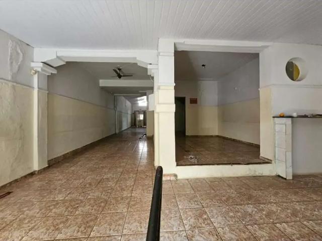 Casa / Sobrado para Venda em Ribeirão Preto/SP Centro 2 Quartos