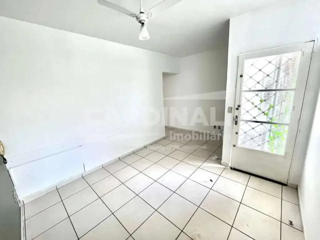 Casa / Sobrado para Venda em Ribeirão Preto/SP Centro 2 Quartos
