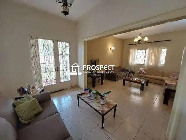 Casa / Sobrado para Venda em Ribeirão Preto/SP Centro 3 Quartos