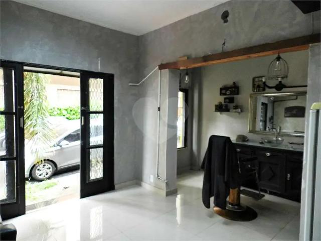 Casa / Sobrado para Venda em Ribeirão Preto/SP Centro 3 Quartos