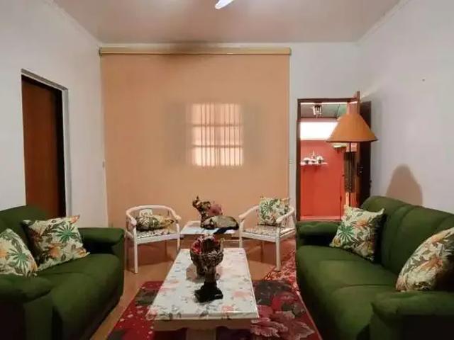 Casa / Sobrado para Venda em Ribeirão Preto/SP Centro 3 Quartos