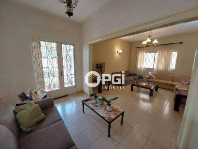 Casa / Sobrado para Venda em Ribeirão Preto/SP Centro 3 Quartos