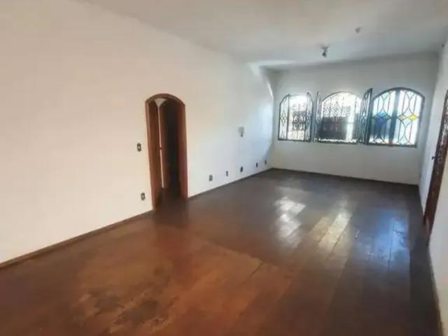 Casa / Sobrado para Venda em Ribeirão Preto/SP Centro 3 Quartos