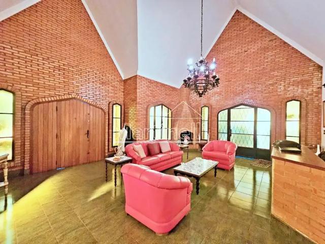 Casa / Sobrado para Venda em Ribeirão Preto/SP Centro 3 Quartos