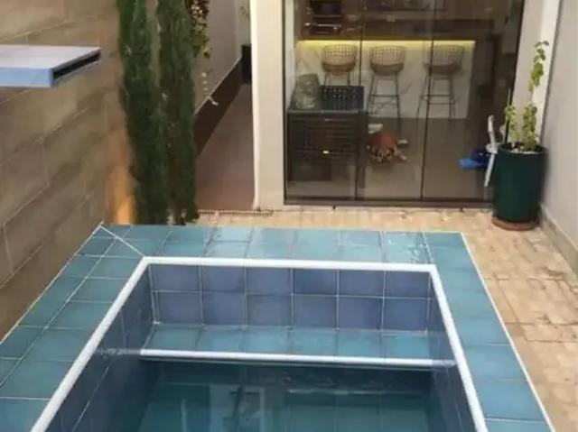 Casa / Sobrado para Venda em Ribeirão Preto/SP Condomínio Guaporé 3 Quartos