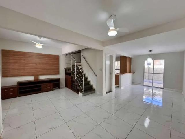 Casa / Sobrado para Venda em Ribeirão Preto/SP Condomínio Guaporé 3 Quartos
