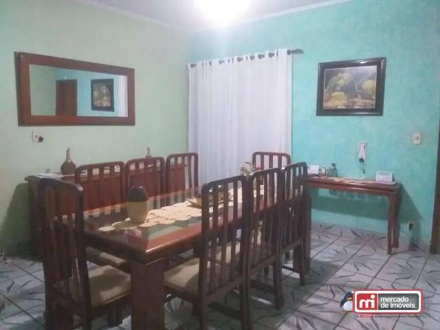 Casa / Sobrado para Venda em Ribeirão Preto/SP Ipiranga 3 Quartos