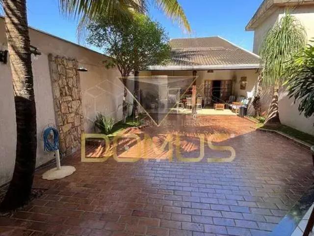 Casa / Sobrado para Venda em Ribeirão Preto/SP Ipiranga 3 Quartos