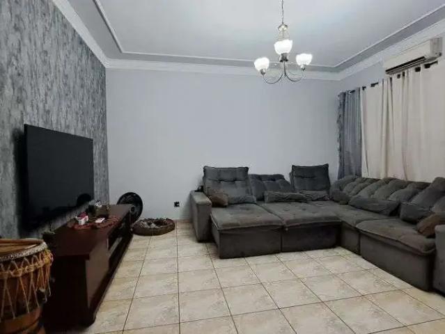 Casa / Sobrado para Venda em Ribeirão Preto/SP Ipiranga 3 Quartos