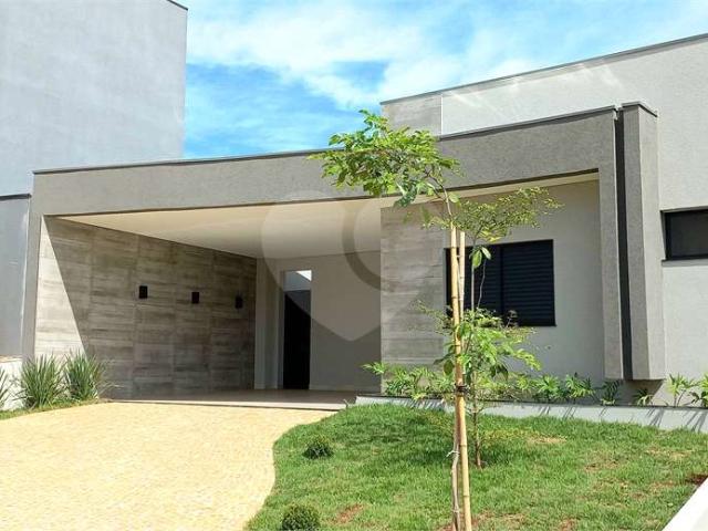 Casa / Sobrado para Venda em Ribeirão Preto/SP Jardim Valência 3 Quartos