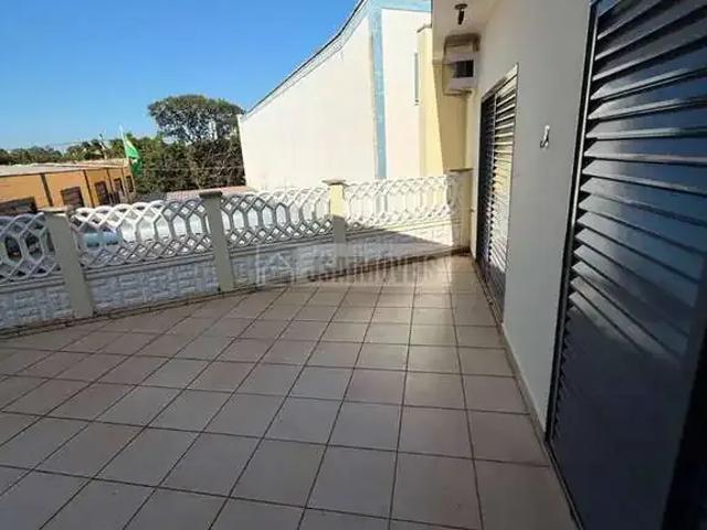 Casa / Sobrado para Venda em Ribeirão Preto/SP Jardim Zara 4 Quartos