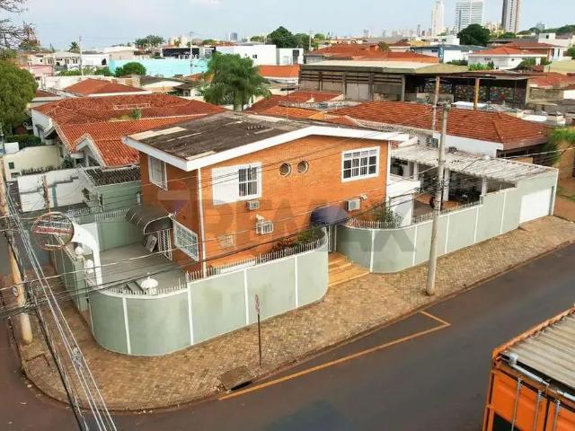 Casa / Sobrado para Venda em Ribeirão Preto/SP Jardim América 4 Quartos