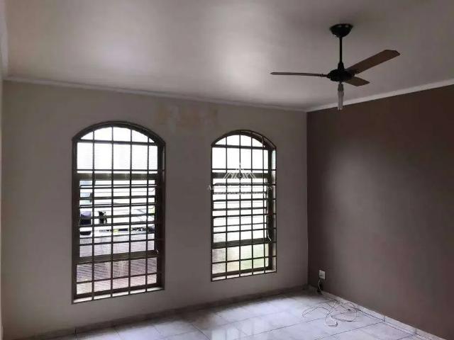 Casa / Sobrado para Venda em Ribeirão Preto/SP Jardim Cadacaam 6 Quartos