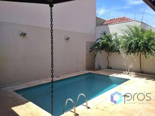 Casa / Sobrado para Venda em Ribeirão Preto/SP Jardim Califórnia 4 Quartos