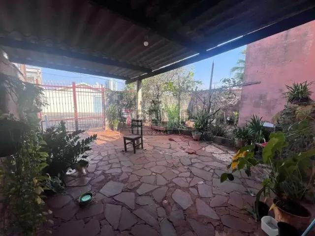 Casa / Sobrado para Venda em Ribeirão Preto/SP Jardim Castelo Branco 4 Quartos