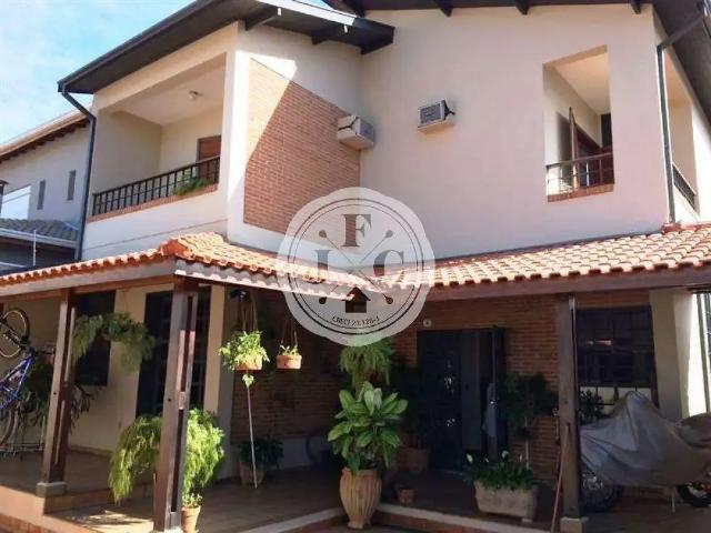 Casa / Sobrado para Venda em Ribeirão Preto/SP Jardim Irajá 4 Quartos