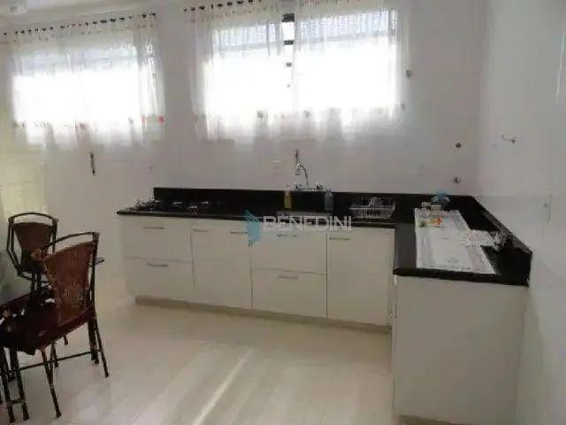 Casa / Sobrado para Venda em Ribeirão Preto/SP Jardim Irajá 4 Quartos