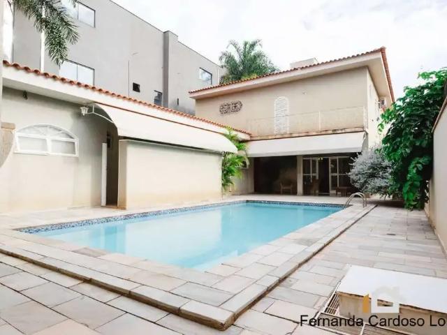 Casa / Sobrado para Venda em Ribeirão Preto/SP Jardim Irajá 4 Quartos