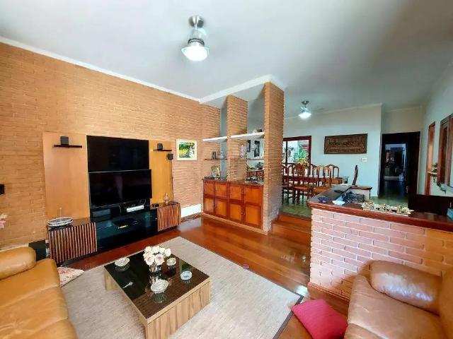 Casa / Sobrado para Venda em Ribeirão Preto/SP Jardim Irajá 3 Quartos