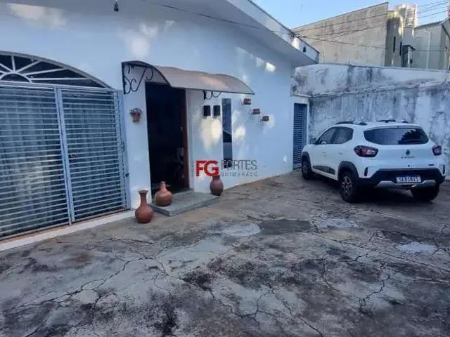 Casa / Sobrado para Venda em Ribeirão Preto/SP Jardim Irajá 3 Quartos