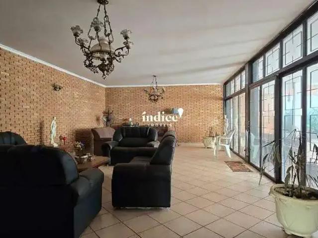 Casa / Sobrado para Venda em Ribeirão Preto/SP Jardim Macedo 4 Quartos