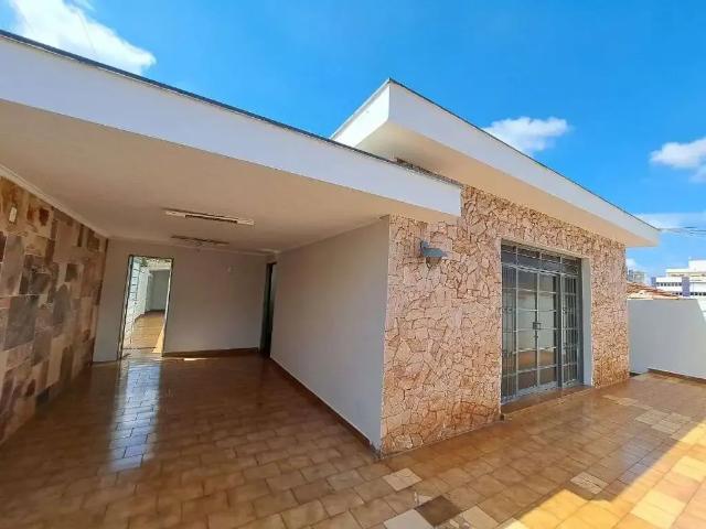 Casa / Sobrado para Venda em Ribeirão Preto/SP Jardim Macedo 4 Quartos