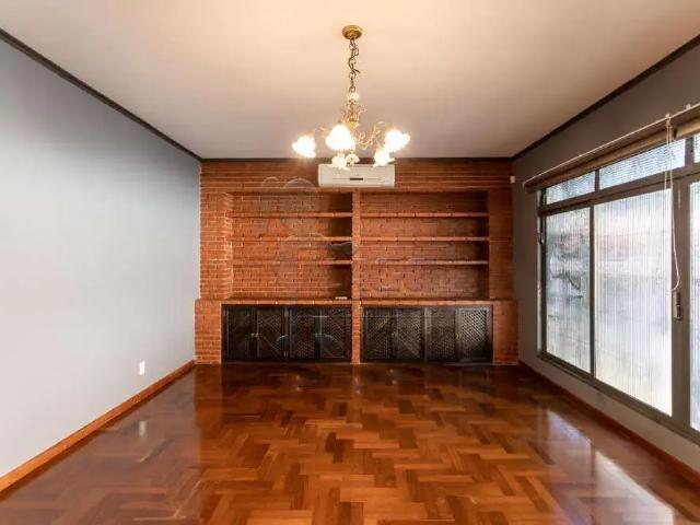 Casa / Sobrado para Venda em Ribeirão Preto/SP Jardim Mosteiro 5 Quartos