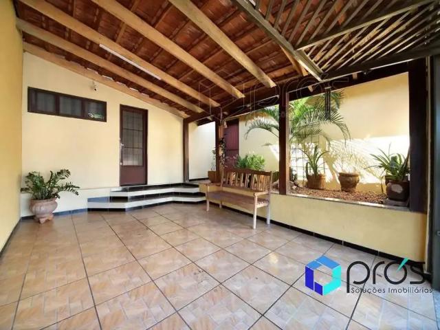 Casa / Sobrado para Venda em Ribeirão Preto/SP Jardim Ouro Branco 3 Quartos
