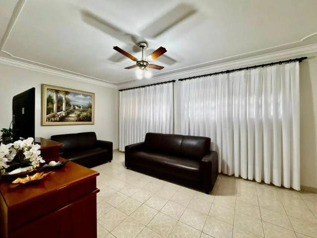 Casa / Sobrado para Venda em Ribeirão Preto/SP Jardim Palma Travassos 3 Quartos