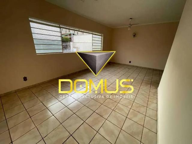 Casa / Sobrado para Venda em Ribeirão Preto/SP Jardim Paulista 4 Quartos