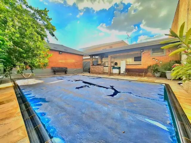 Casa / Sobrado para Venda em Ribeirão Preto/SP Jardim Paulista 4 Quartos