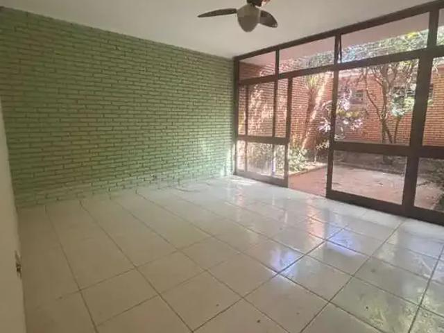 Casa / Sobrado para Venda em Ribeirão Preto/SP Jardim Paulista 4 Quartos