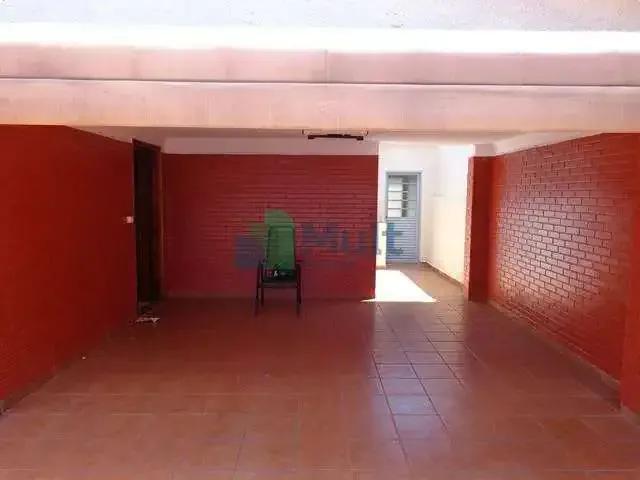 Casa / Sobrado para Venda em Ribeirão Preto/SP Jardim Paulista 3 Quartos